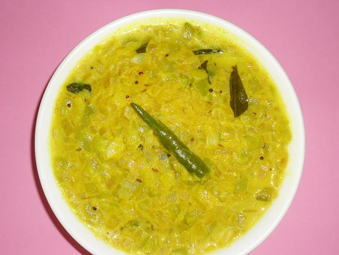 beerakaya curry with milk | ridge gourd curry using milk