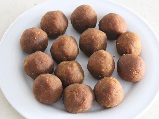 Poornam boorelu recipe | How to make poornalu | Burelu recipe