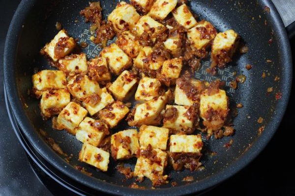 Garlic paneer recipe (Easy paneer starter) - Swasthi's Recipes