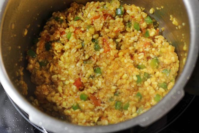 Dalia recipe | Dalia khichdi recipe | Broken wheat khichdi (with baby ...