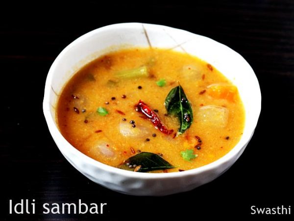 Recette d'idli sambar | Comment faire des idli sambar | Tiffin sambar ...