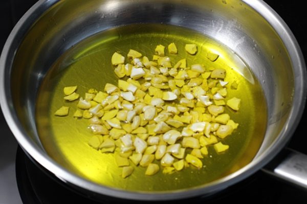 Maladu recipe | Fried gram or roasted gram ladoo recipe