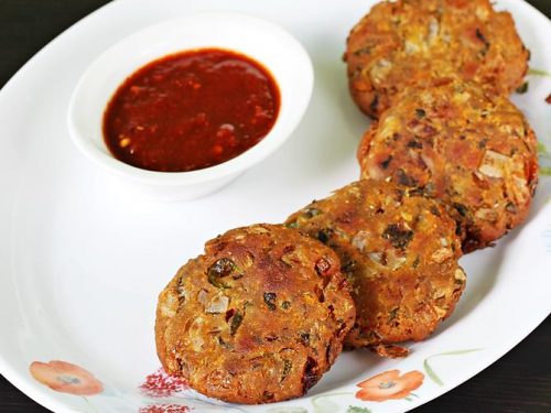 Bread upma recipe - Swasthi's Recipes