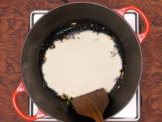 Rava idli recipe - Swasthi's Recipes