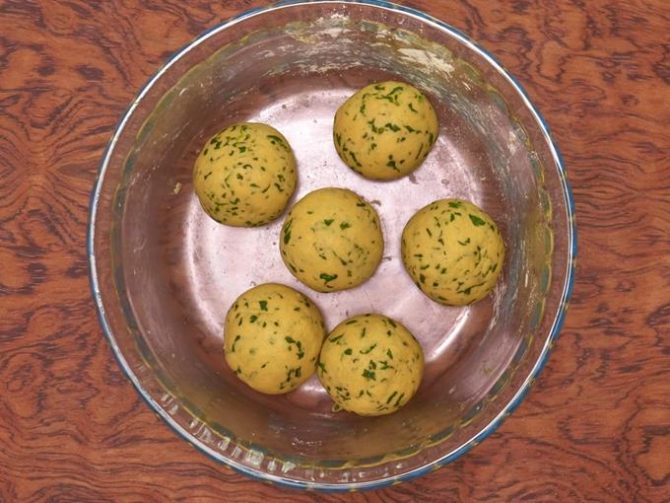 Thepla Recipe - Swasthi's Recipes
