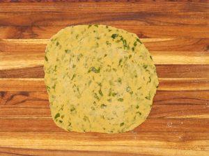 Thepla Recipe - Swasthi's Recipes