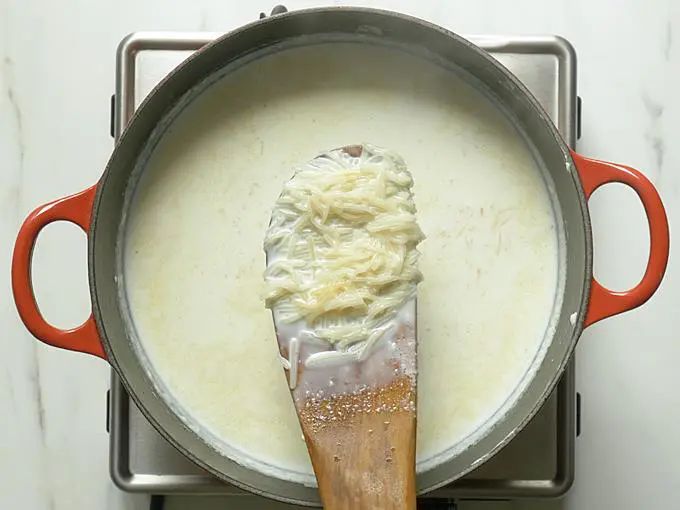 Semiya Payasam Recipe (Vermicelli Kheer) - Swasthi's Recipes