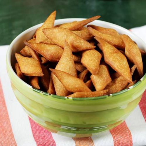 Shankarpali recipe (sweet diamond cuts) - Swasthi's Recipes