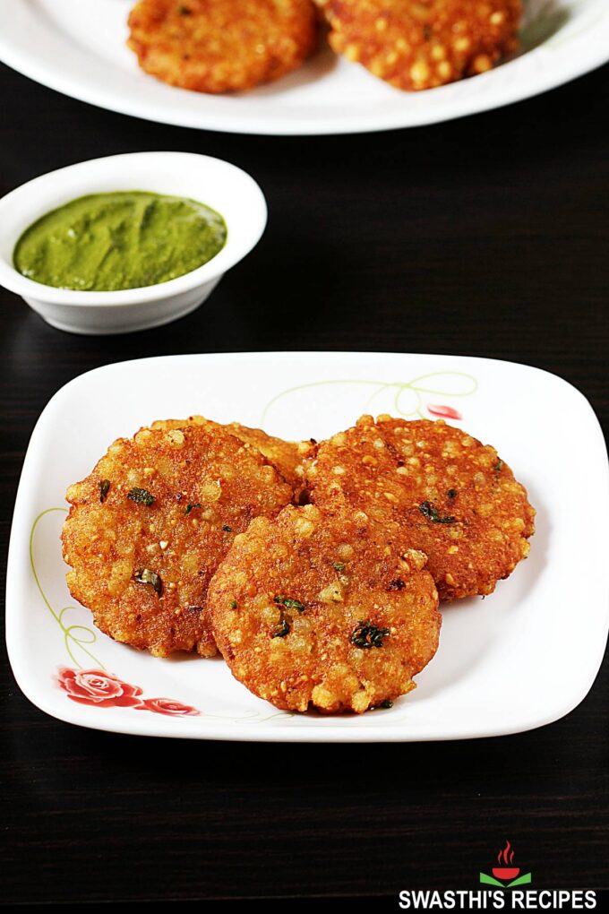Sabudana Vada Recipe - Swasthi's Recipes