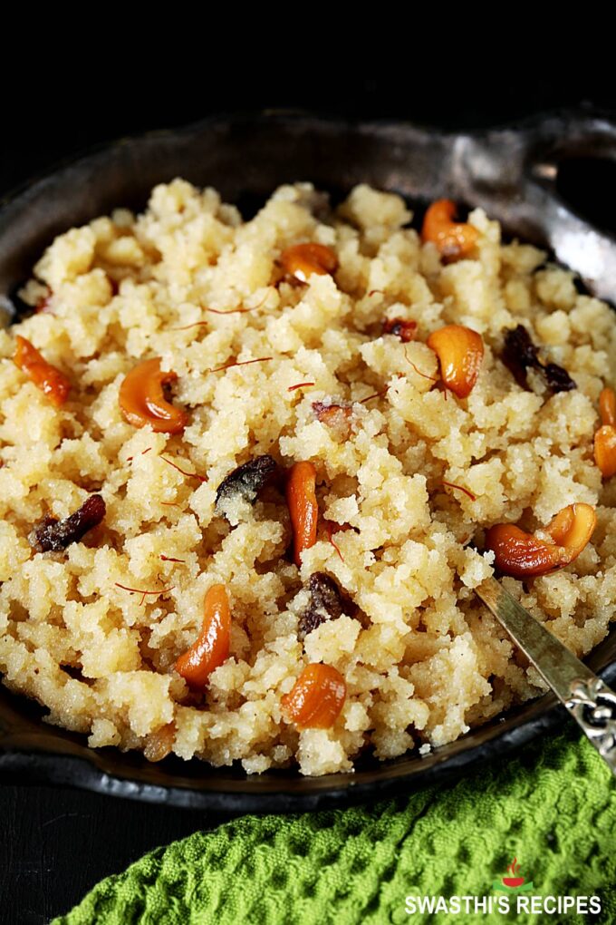 Sooji Halwa Recipe (Indian Halwa) - Swasthi's Recipes