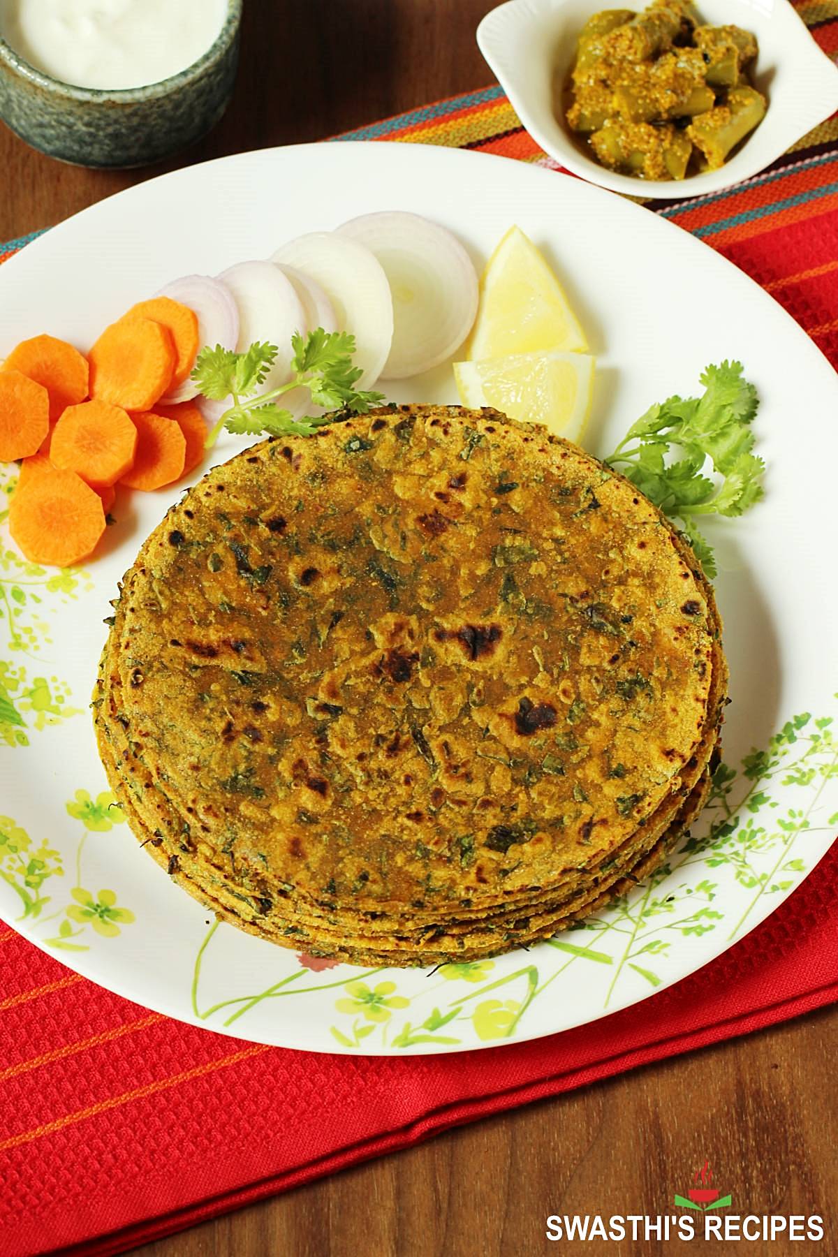 Thepla Recipe - Swasthi's Recipes