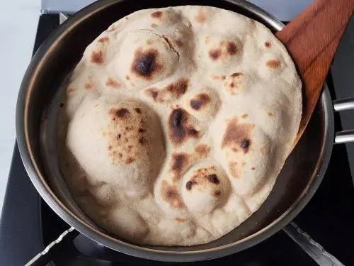 Tandoori Roti (Butter Roti) - Swasthi's Recipes