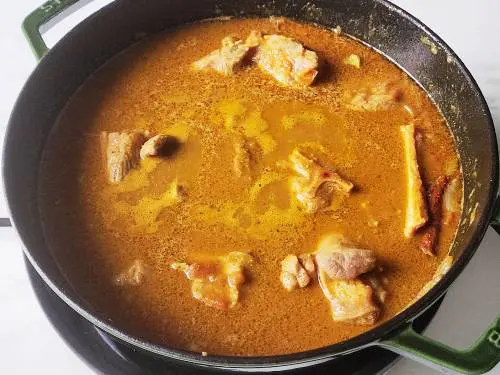 Goat Curry Recipe (Chettinad Goat Kulambu) - Swasthi's Recipes