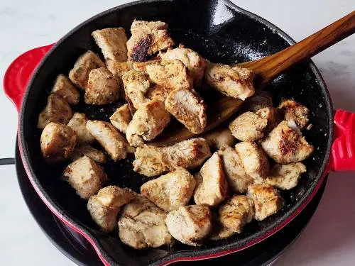 Malai Chicken Recipe (Creamy White Chicken Curry) - Swasthi's Recipes