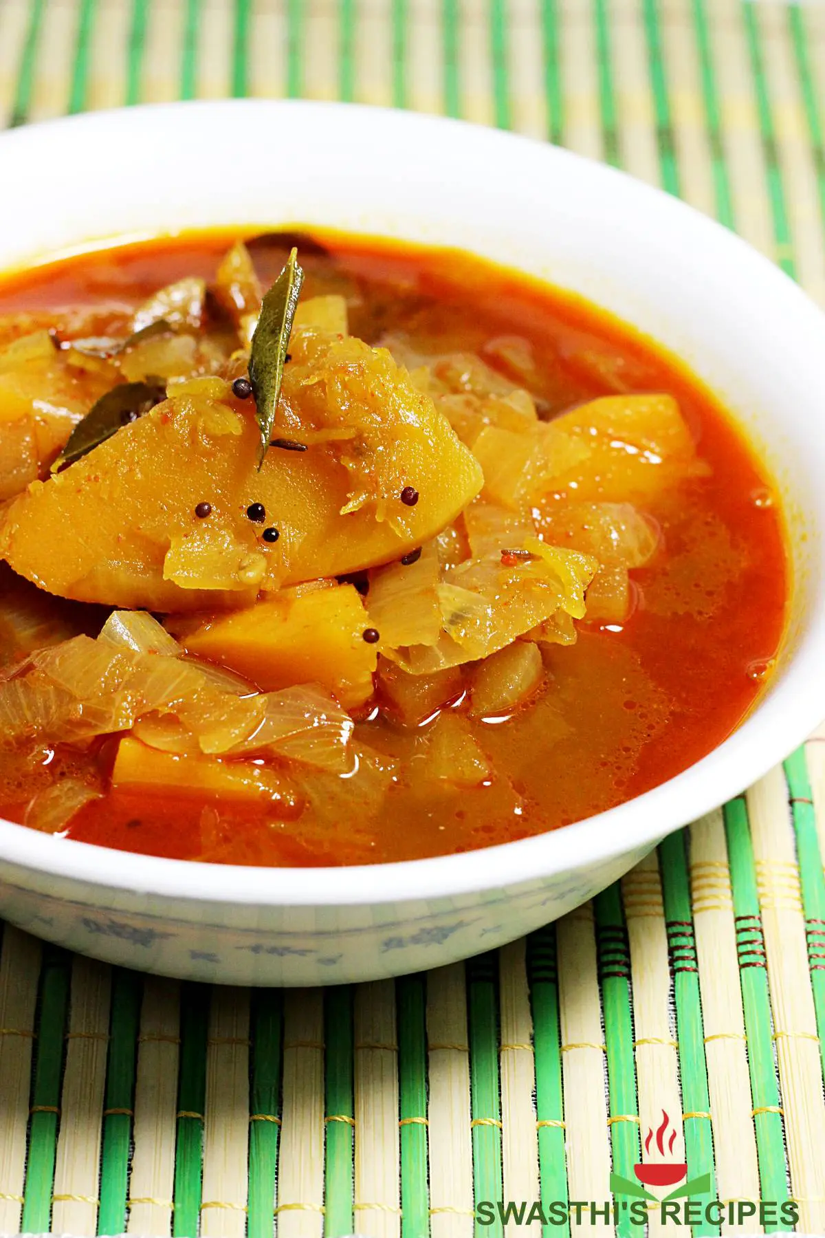 Gummadikaya Pulusu (Pumpkin Pulusu) - Swasthi's Recipes