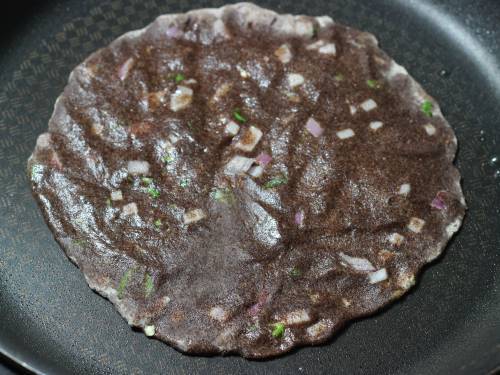 Ragi Roti Recipe (Nachni Roti - 2 ways) - Swasthi's Recipes