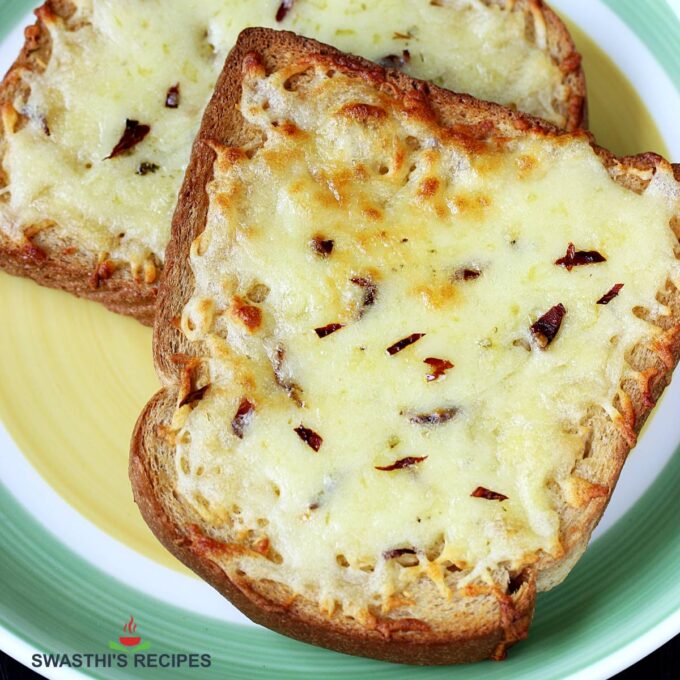 Garlic Cheese Toast Recipe - Swasthi's Recipes